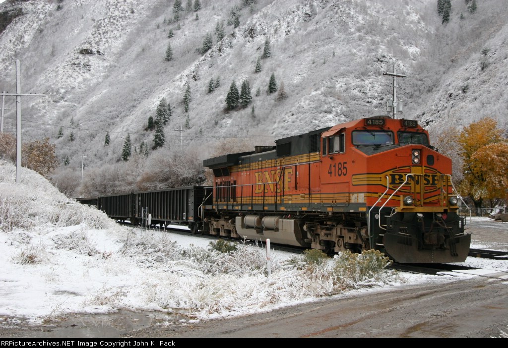 BNSF 4185